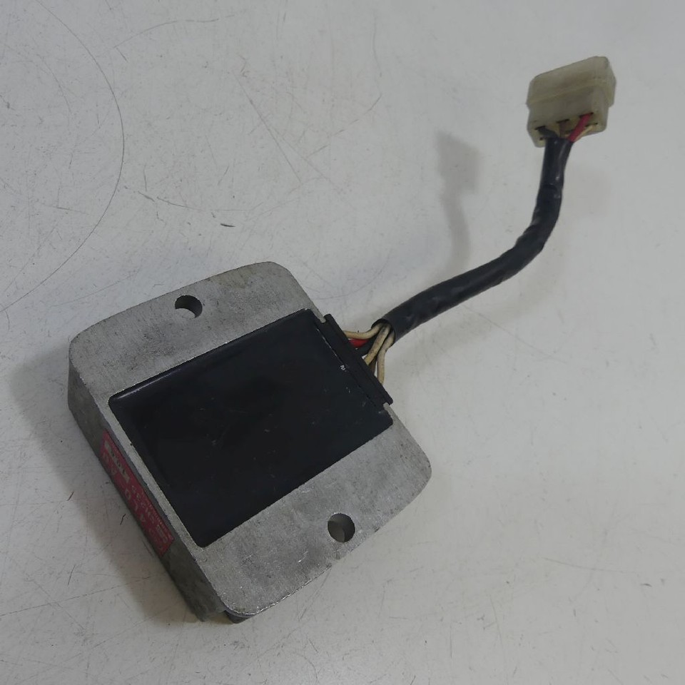 Yamaha Rd 250 / 350 Ypvs Sr 500 Charging Current Regulator Charger ...