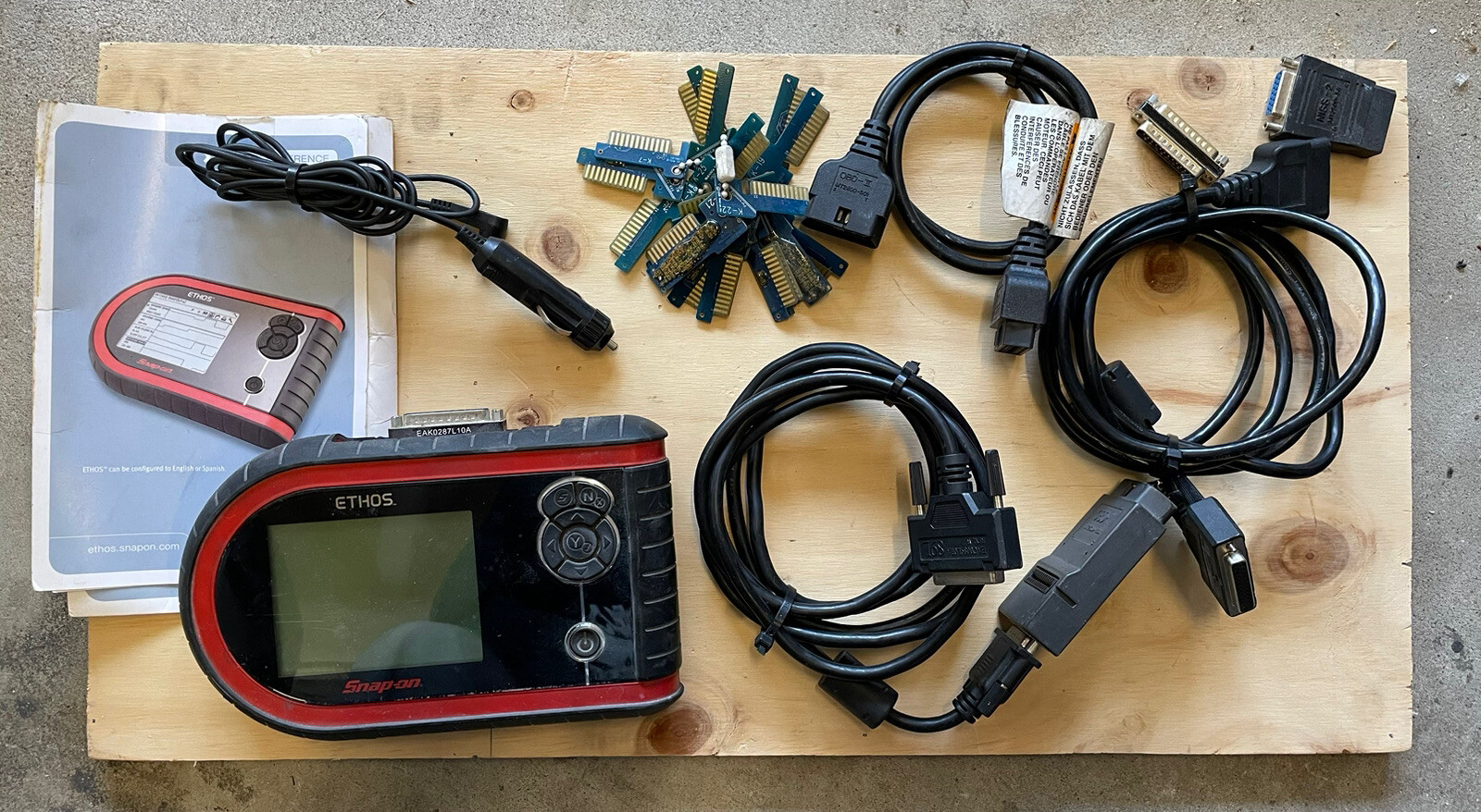 Snap-on+Scanner+ETHOS+EESC312+With+Adapters+Cables+13+Keys for sale ...