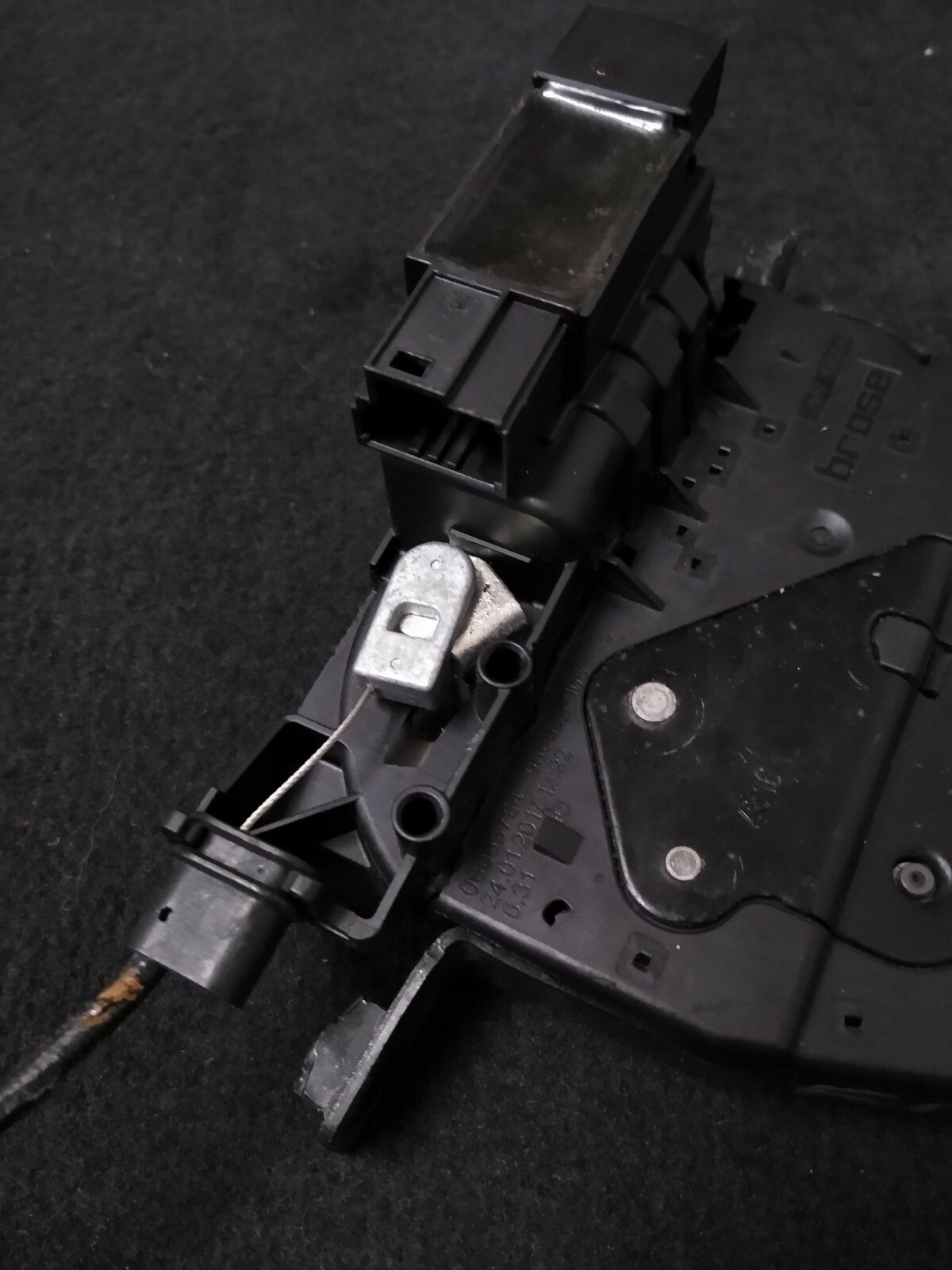 BMW x5 f15 5 7 series, f31 wagon Truck Lid Lock Latch 51247269543 ...