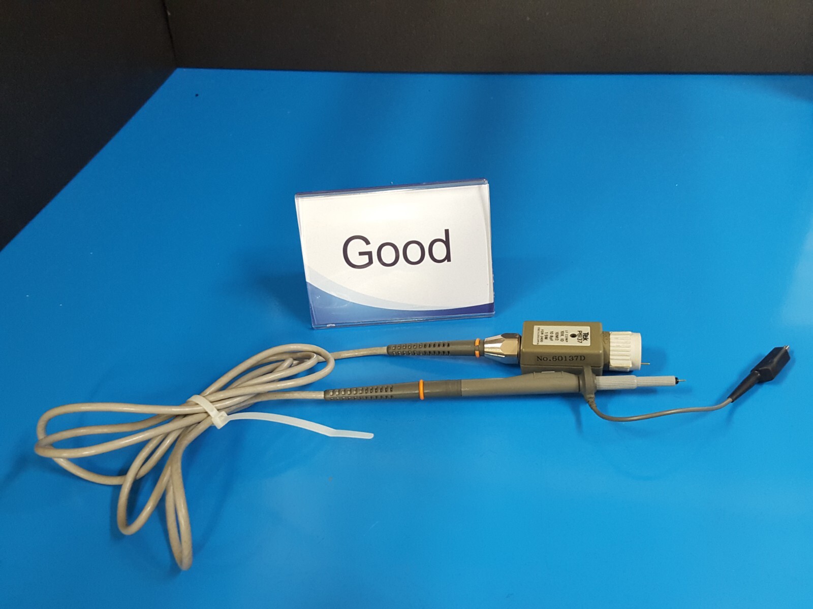 Tektronix P6137: Passive Voltage Probe - 15 | eBay