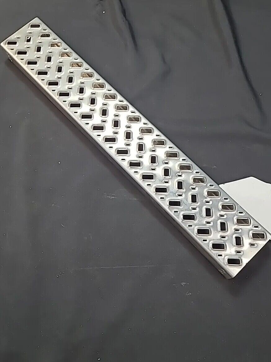 MACK/VOLVO Truck 20836895 Step Replaces Mack 85QM595M2 | eBay