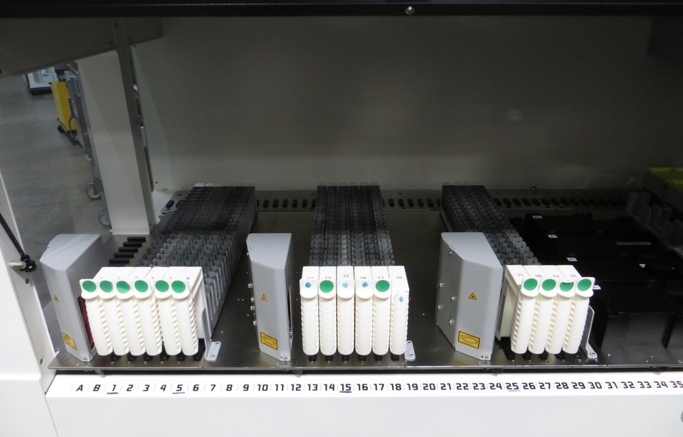 T199957 Tecan Fluent 1080 Liquid Handler w/ 8 Channel FCA, RGA ...