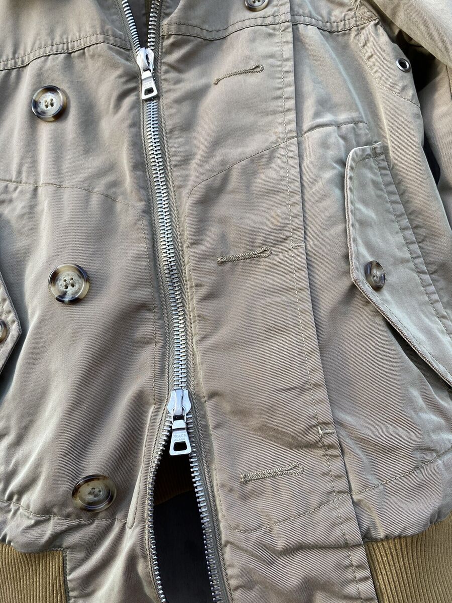 Authentic Prada Vintage Cotton/Nylon beige zip Jacket size Authentic Prada Vintage Cotton/Nylon beige zip Jacket size