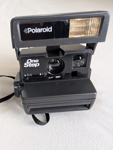 Vintage Polaroid One Step Close Up 600 Film Instant Camera Black Flash ...