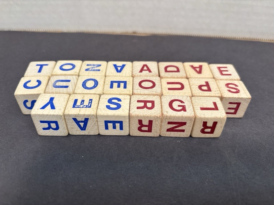 Boggle Word Letter Cubes Dice Lot Of 22 Game Replacement Parts Vintage Red-Blue | eBay