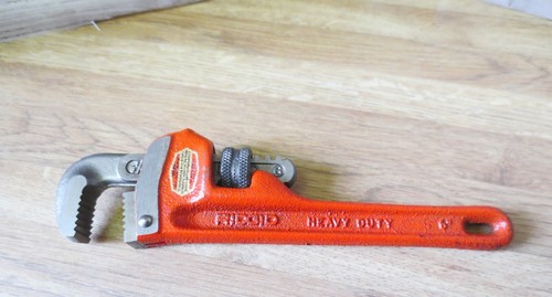 RIDGID 6" Heavy Duty Cast Iron Pipe Wrench The Ridge Tool Co. Elyria ...
