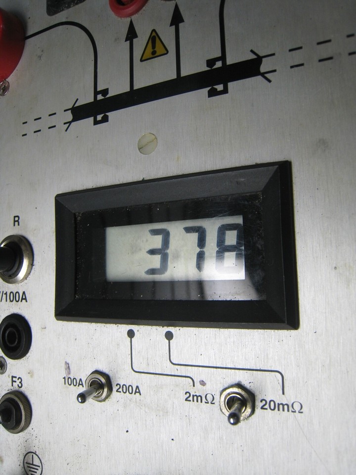 Megger MicroOhmMeter PROGRAMMA MOM200A 200 AMP MOM TESTER MICRO OHM ...