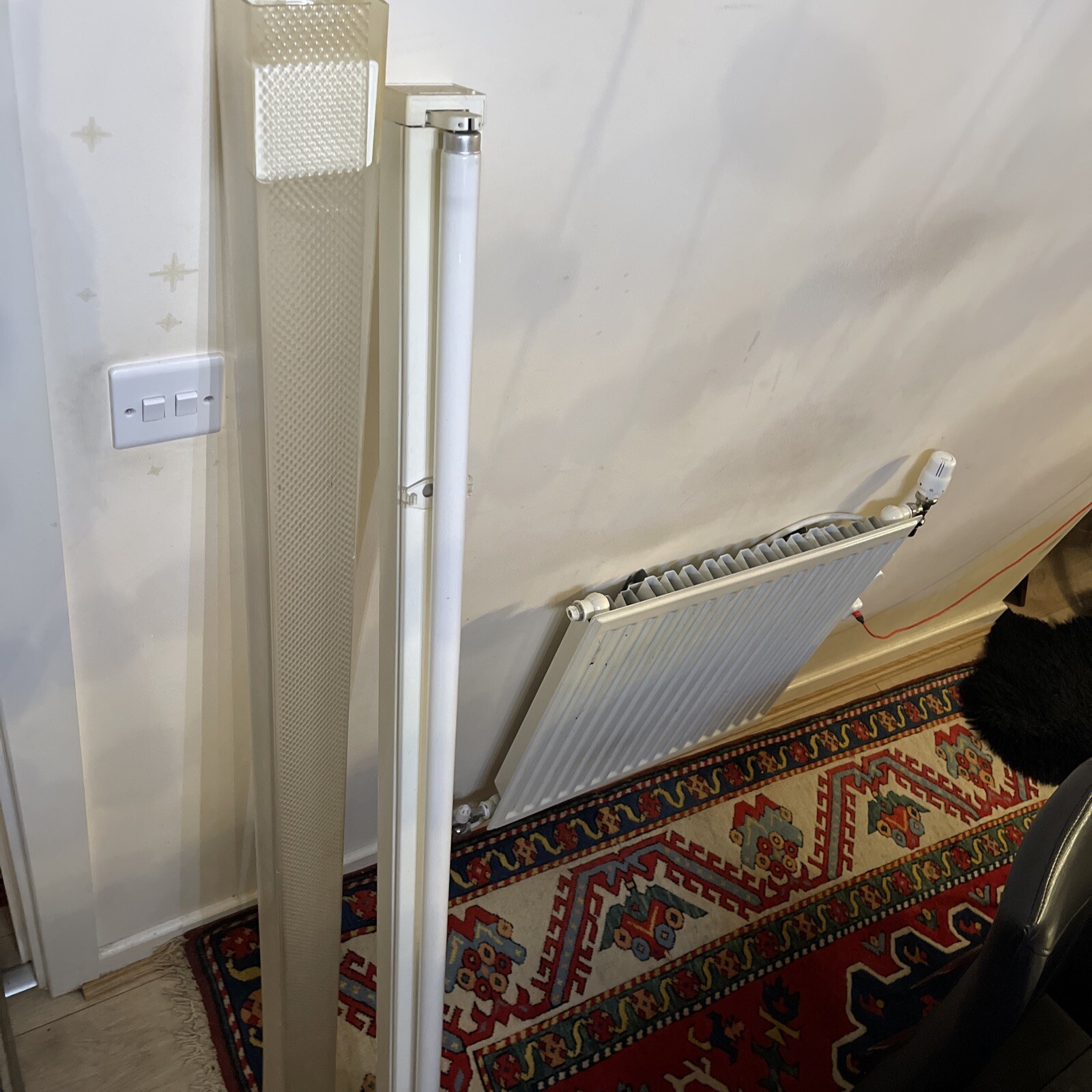 5ft T8 Single Florescent White Ceiling Mounted Tube light | eBay UK