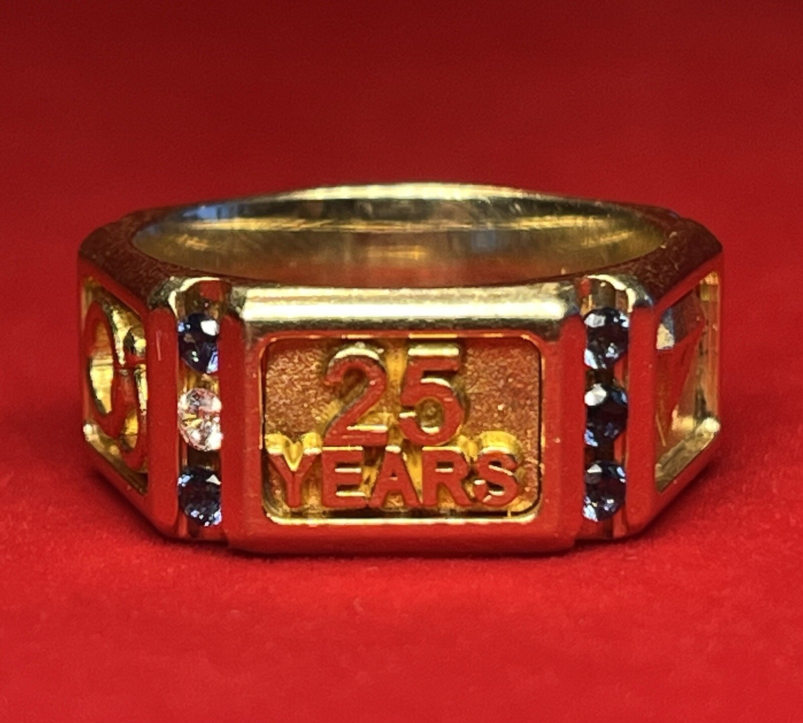 Fine 14K Yellow Gold '25 Years' Five-Sided Ring Size 7 - Gem