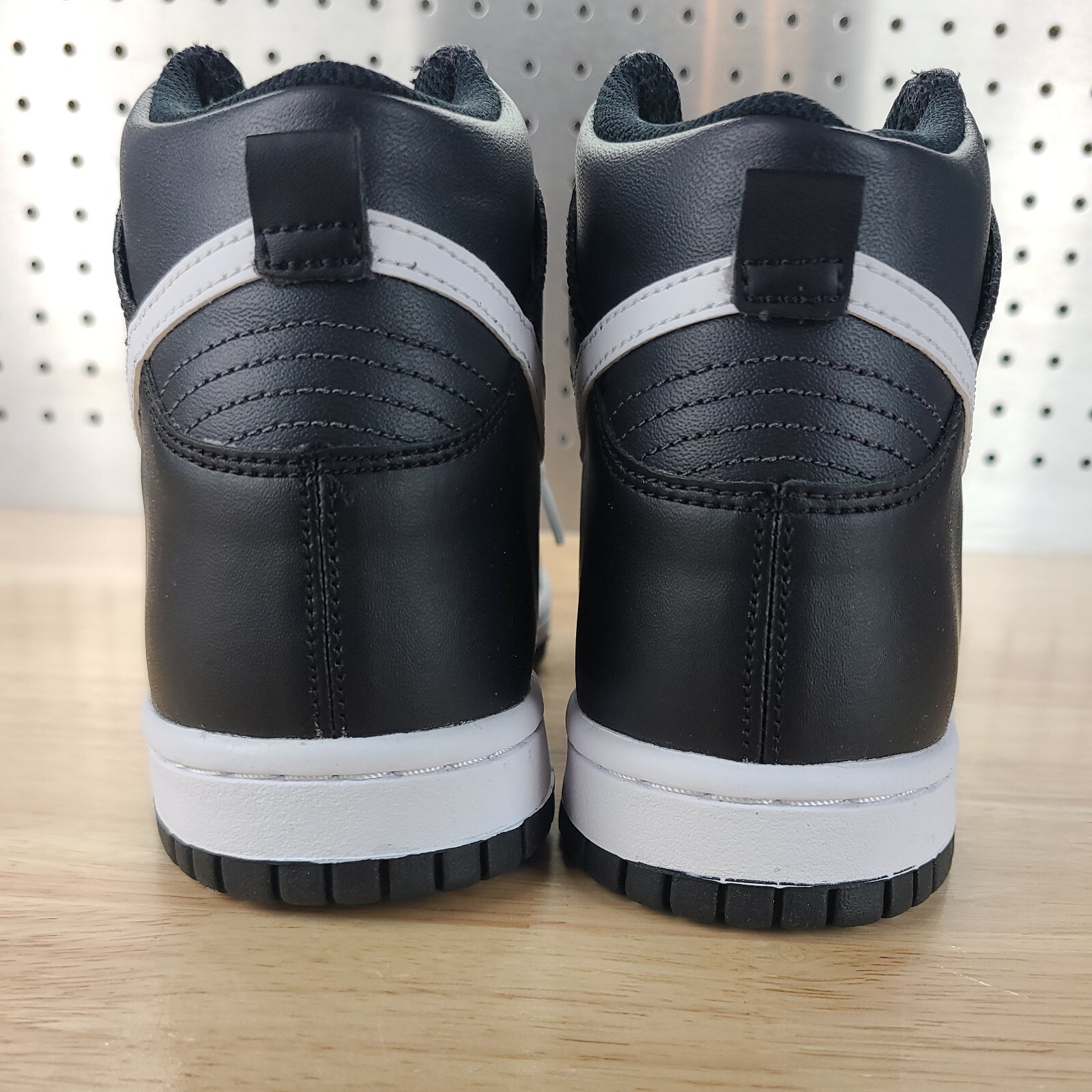 NEW Nike Dunk High GS Venom Black White DH9751 001 - SIZE 5.5Y = 7 ...