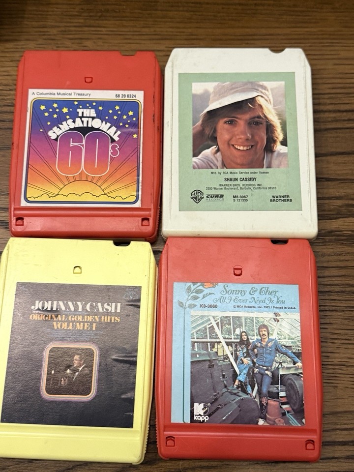 8 Track cartridges, Lot of 70. Assorted Music and Singers. See ...