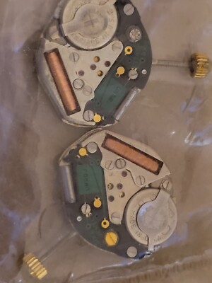 Eight (8) 1980’s PUW German-made quartz movements, two are 6 jewel. 900 ...