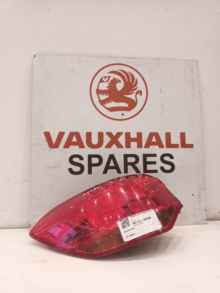 2013 Mk6 Vauxhall ASTRA J Rear Tail Light Passenger Side Estate ...