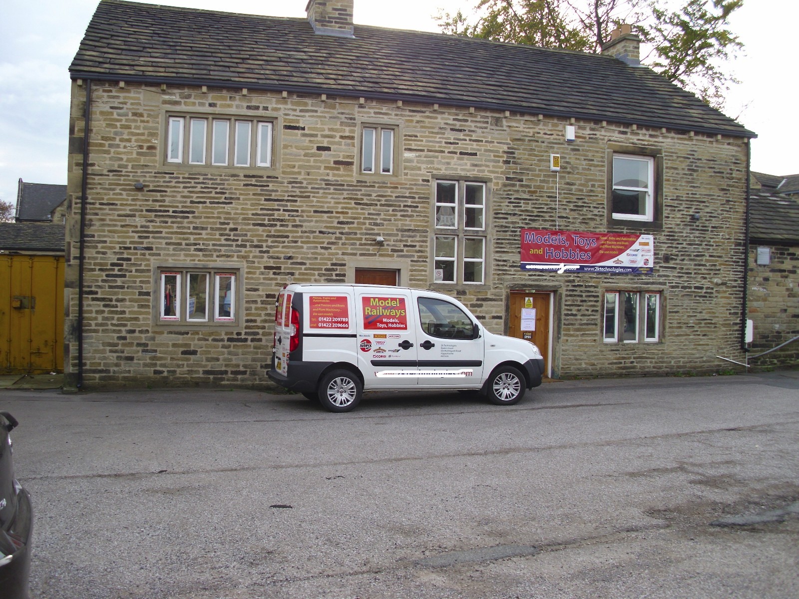 Oxford 76CFE001 Vauxhall Cresta Estate Rose Schwan Weiß 1/76 Maßstab 00 ...