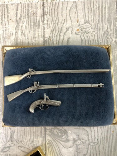 Mini Firearm Replicas Metal Gun Collectibles for Display or Figurine ...
