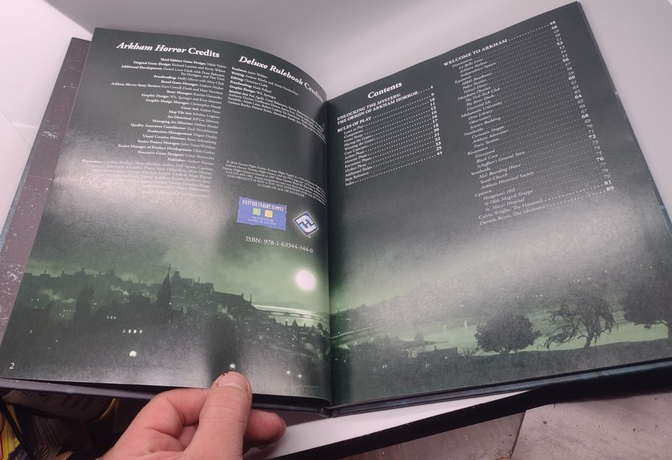 Arkham Horror - Board Game Deluxe Hardcover Rulebook AHB02 Fantasy ...