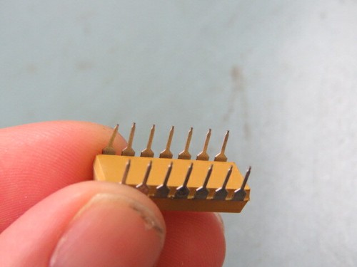 Bourns 4114R-001-224 Qty of 50 per Lot Resistor Network Thick Film 220K ...