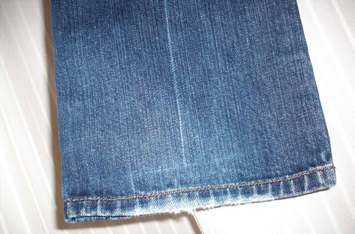 GUESS Dream Low-rise Boot-cut Factory Faded Dark Wash 28 x 30 Stretch ...