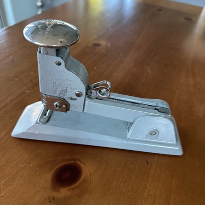 Staplers - Swingline 615 Saddle Stapler