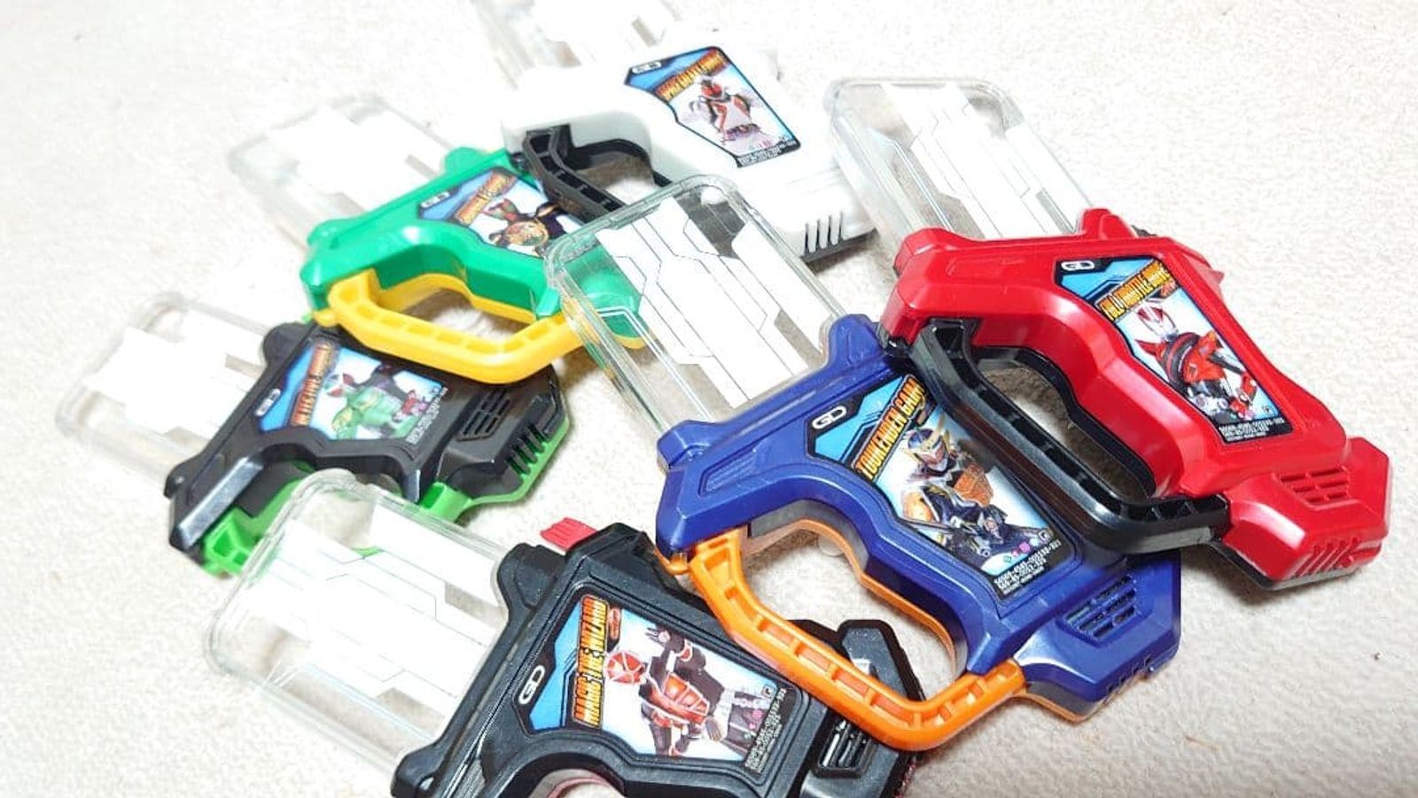 DX Kamen Rider Gashat Set of 6 - Fourze, Gaim, Double, OOO, Wizard ...