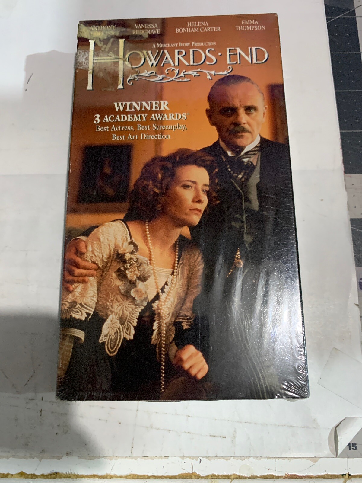 Howards End (VHS, 1993, Closed Captioned) 43396267732| eBay