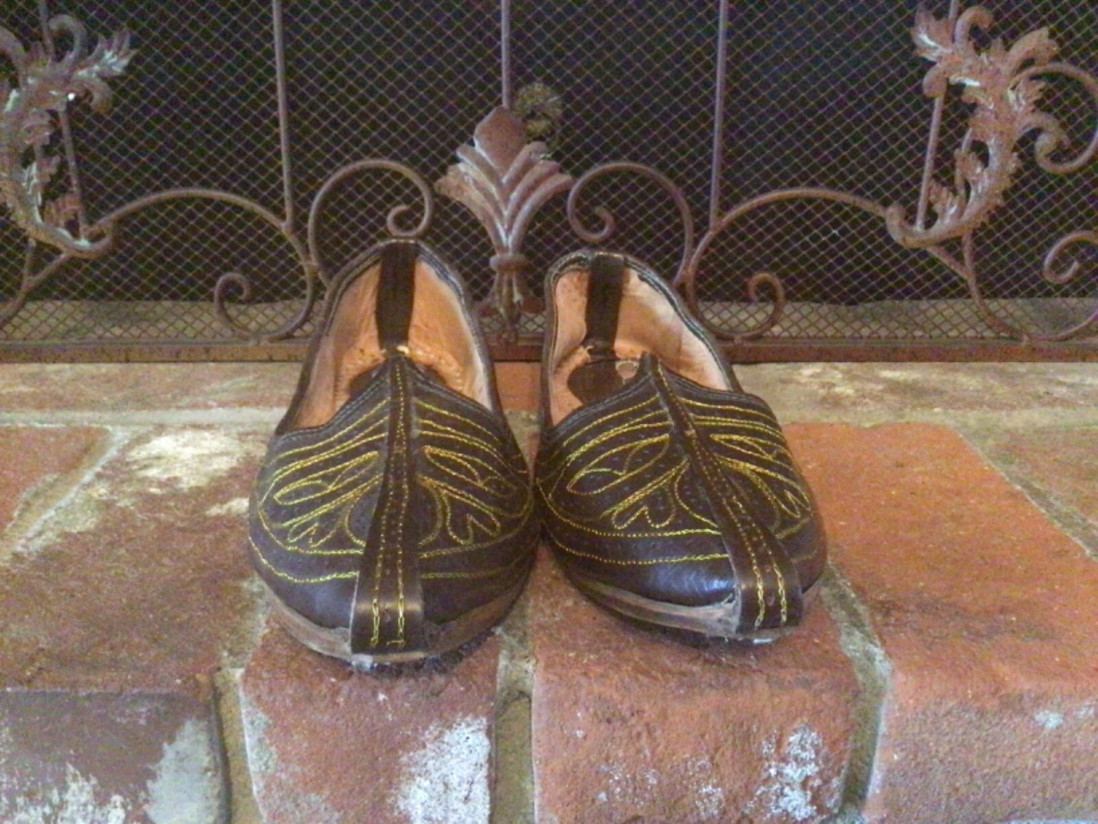 Vintage Arabian Persian Middle Eastern Genie Embroid… - Gem