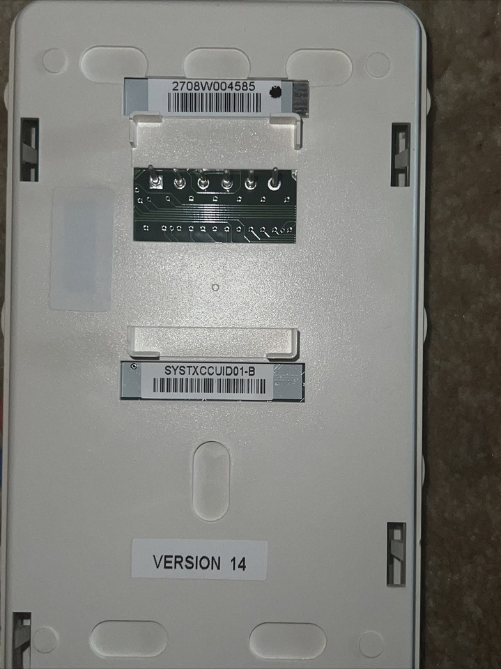 ~~Carrier~Infinity~SYSTXCCUID01-B~Programmable Digital Thermostat READ ...