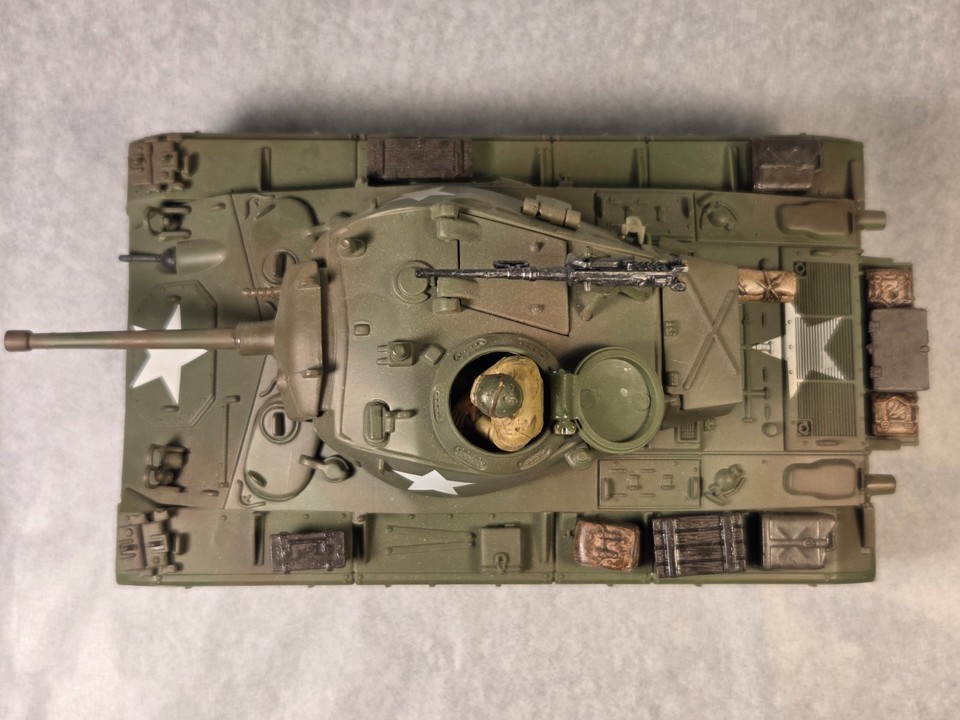 21st Century Toys Ultimate Soldier U.S. Army M24 Chaffee Tank 1:32 ...