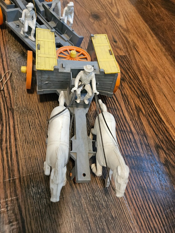 Renwal 1957 US Frontier Set No. 196 HTF cannon balls, calvarymen ...