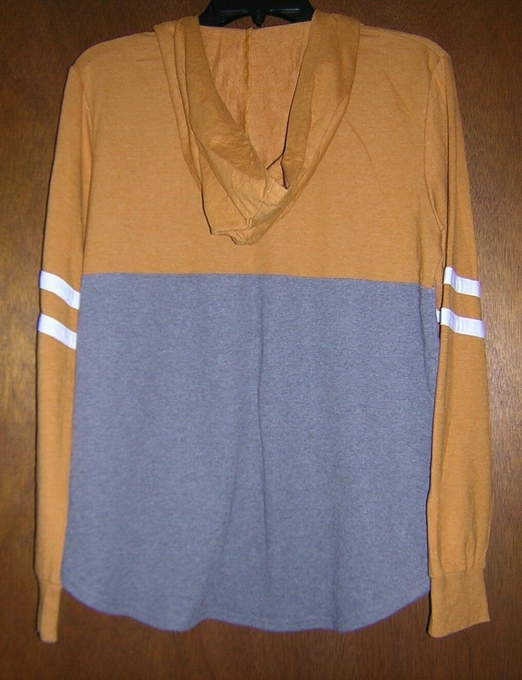 Derek Heart Soft Gray/Gold LS, Hoodie, EUC, Women's Size M. Lace Shut ...