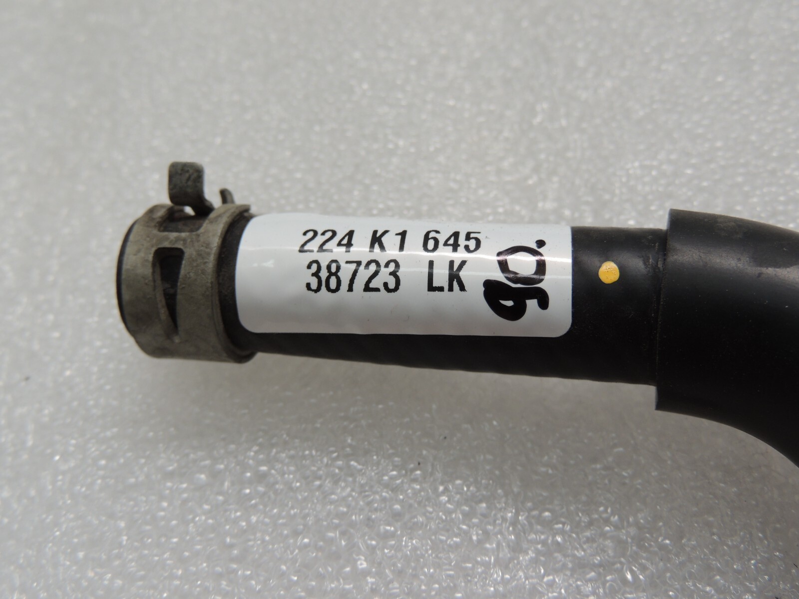 Toyota Yaris IV XP210 1.5 HEV 68kW Leitung Schlauch G1272-K0010 ...