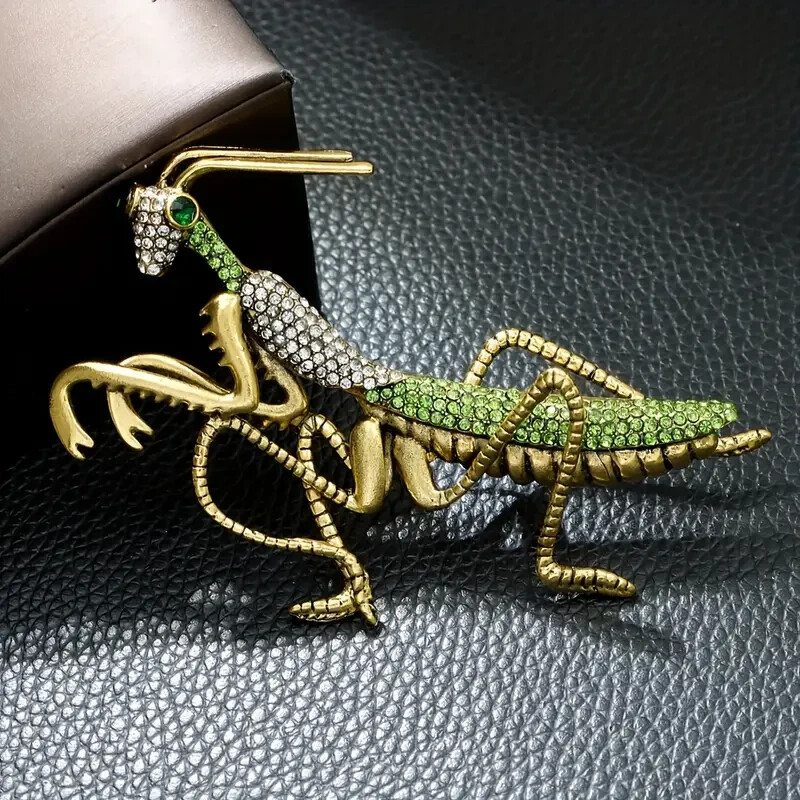 Inlaid Shiny Rhinestone Mantis Shape Alloy Brooch Vintage Style Brooch ...