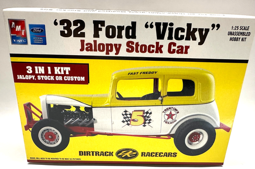 AMT 1:25 Scale 1932 Ford Vicky Jalopy Stock Car 3 in 1 Dirt Track Car ...