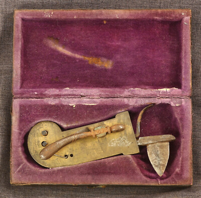 Unusually large automatic mechanical spring-operated bloodletting fleam ...