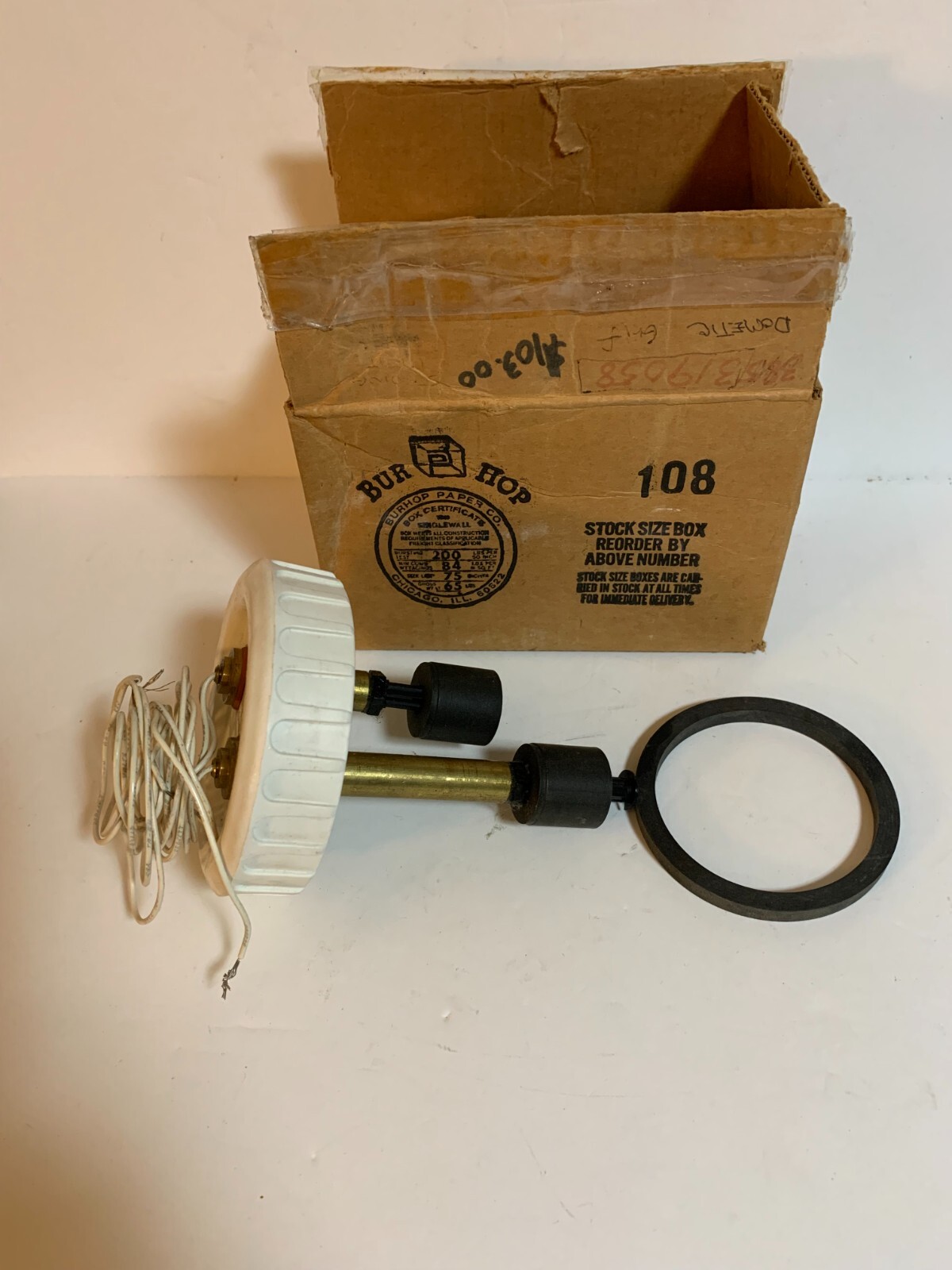 SEA RAY MACERATOR LEVEL INDICATOR CAP 385319058 | eBay