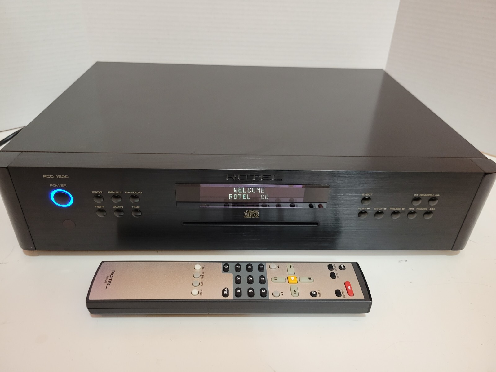 ROTEL RCD-1520 Stereo Compact Disc Player with Remote In Original Box ...