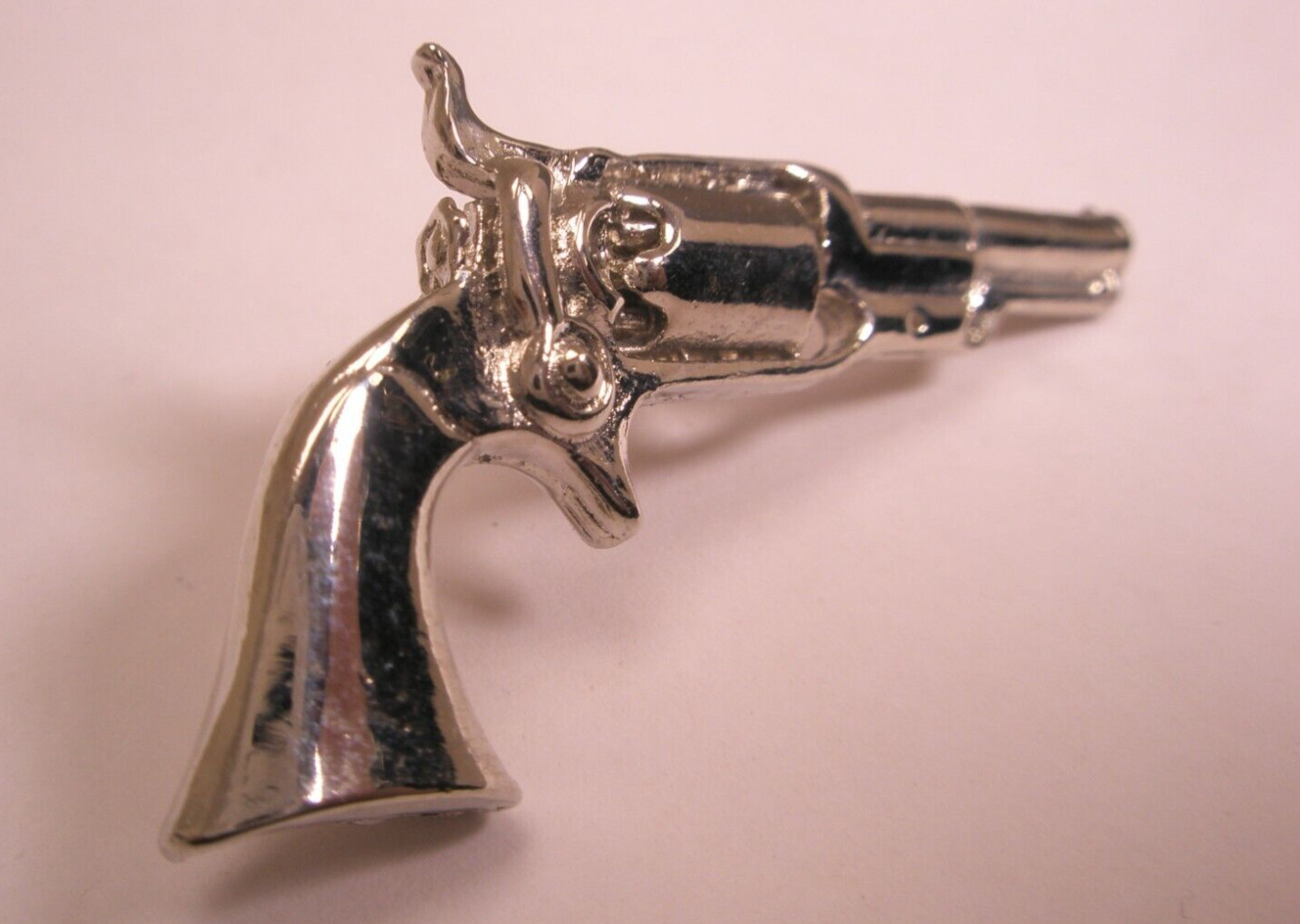 Single Action Revolver Vintage Tie Tack Lapel Pin gun… - Gem