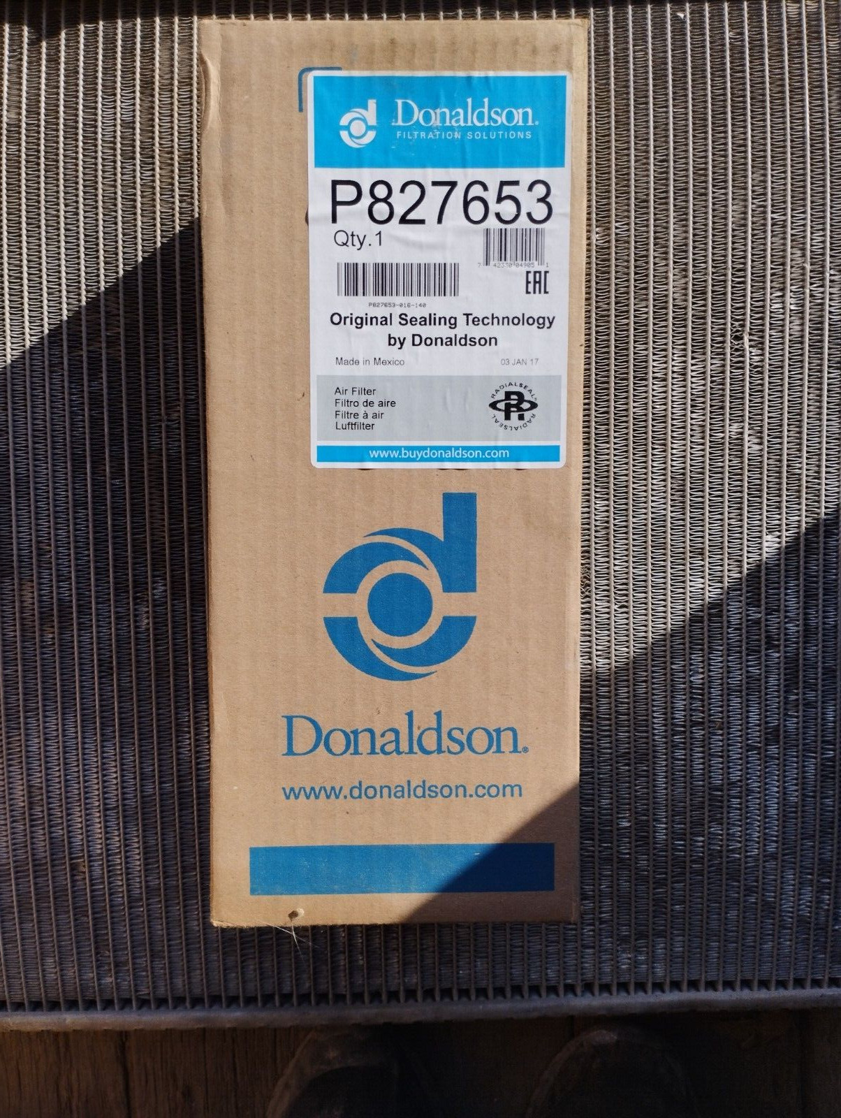 DONALDSON P827653 - Air filter cross reference