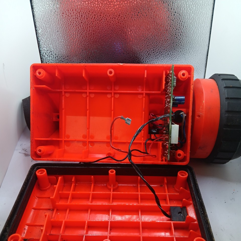 3 Streamlight Litebox Flashlights PARTS ONLY | eBay