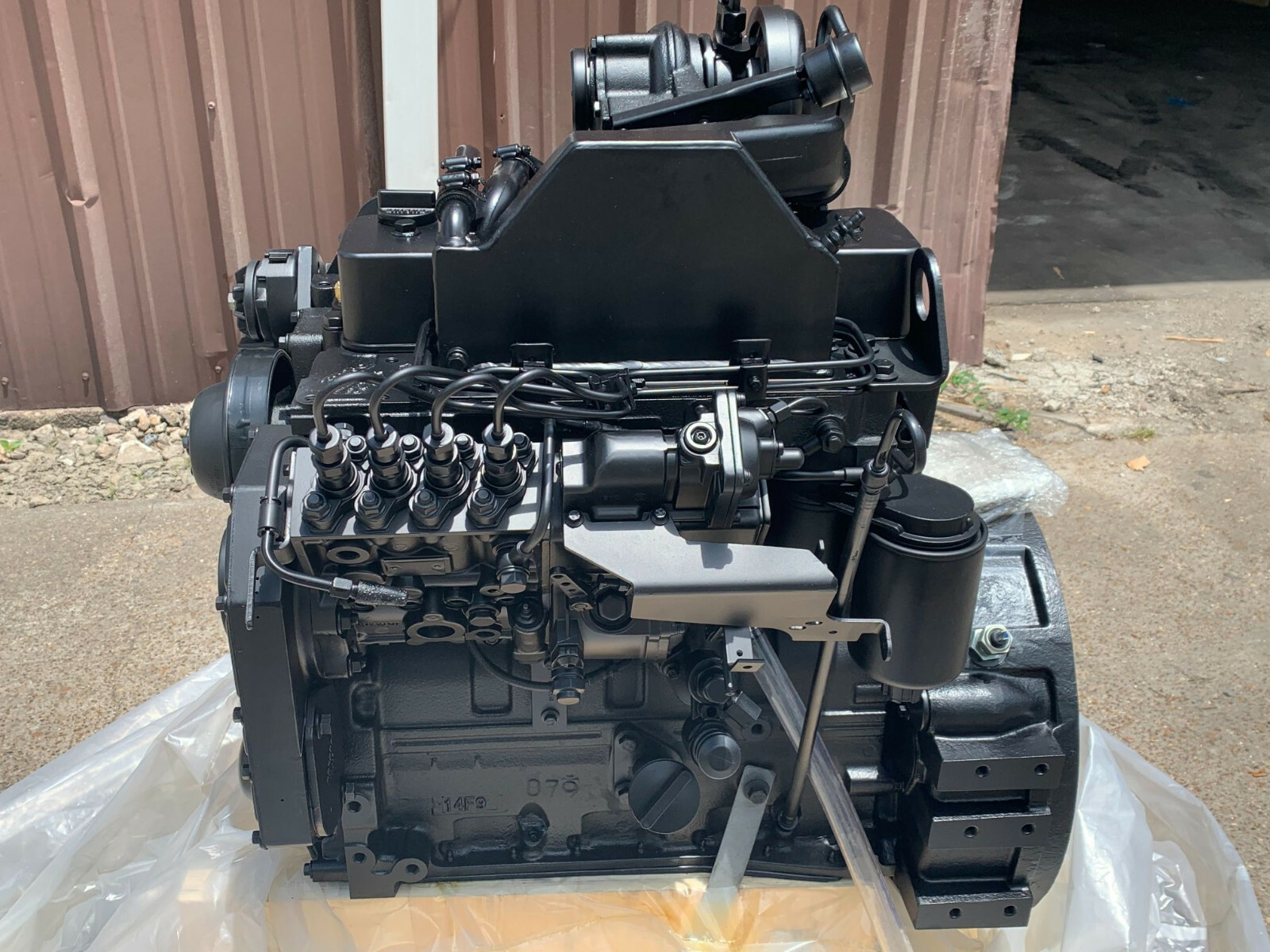 Brand New Cummins 4BT 130HP engine for Ingersoll Rand, Dynapac ...