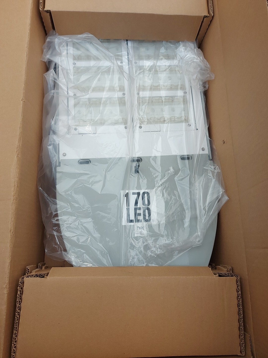 AEL ATB2 P601 480 R2 4K P7 NL DL 166W LED Roadway / Parking Light ...