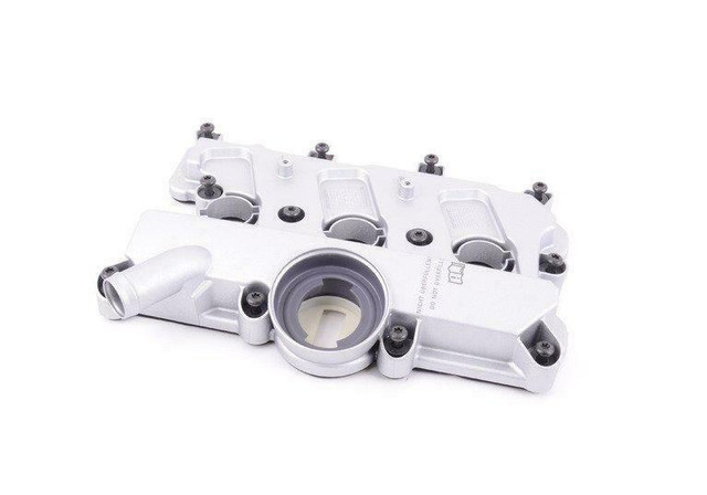 Audi S5 3.0 Quattro 2011 LHD Cylinder Head Valve Cover 06E103471P for ...