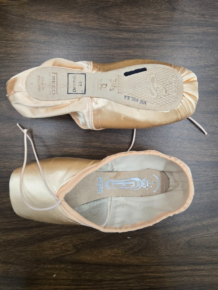 FREED OF LONDON Specials - 3.5XXX - 'D' Maker Custom Pointe Shoes | eBay