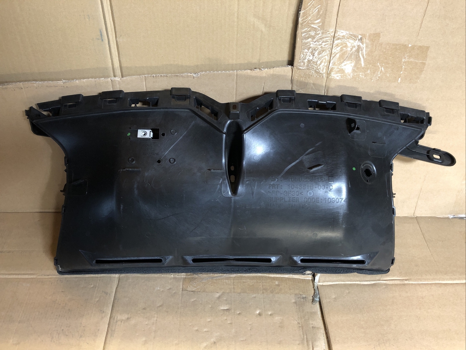 2016 2017 2018 2019 2020 Tesla model X Front Air Intake Duct 1050223-00 ...