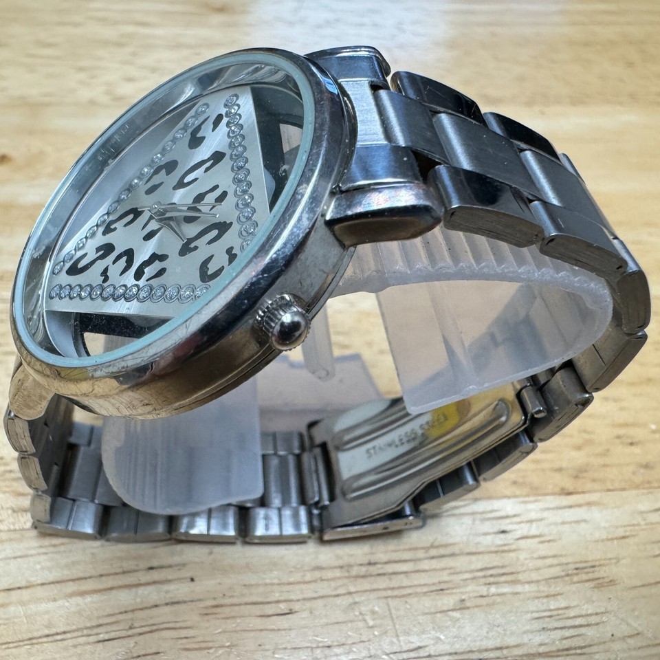 Singapore Movt Quartz Watch Men Silver Triangle Dial Analog New Battery ...