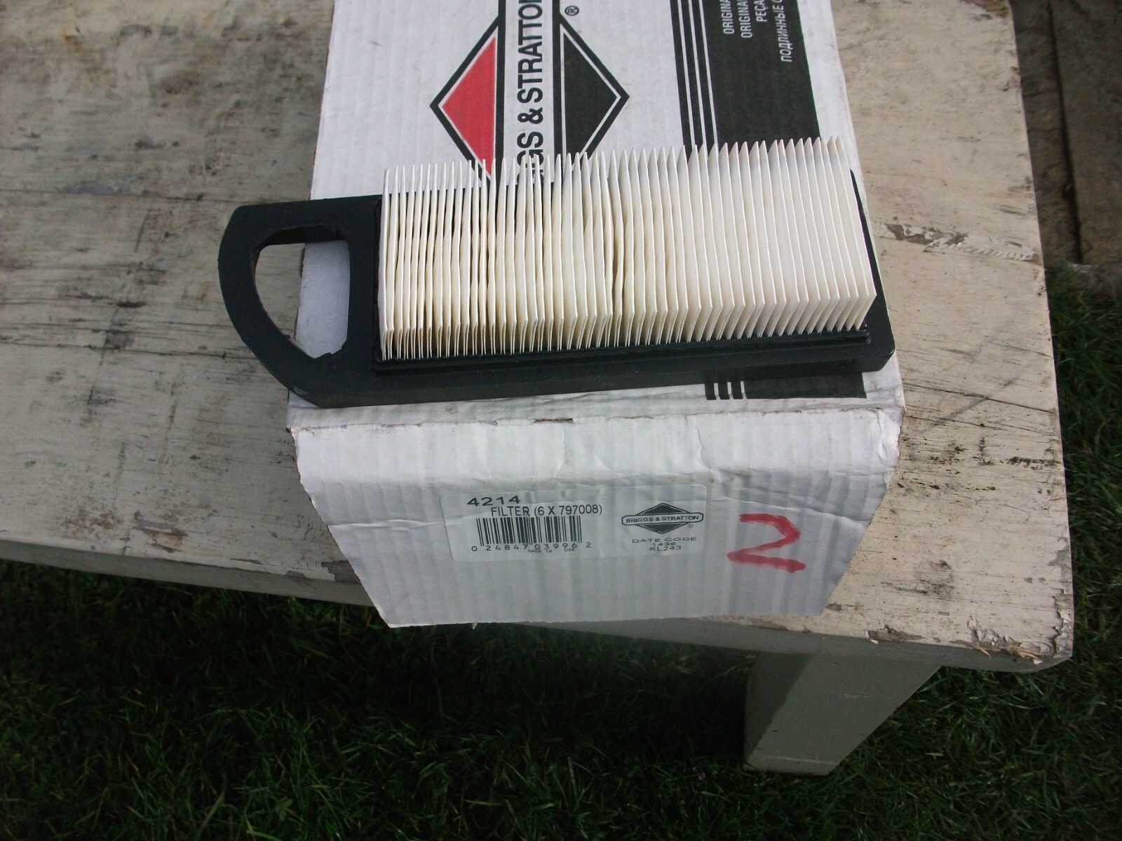 Genuine Briggs & Stratton Air Filter Cartridge 797008 Replaced by ...