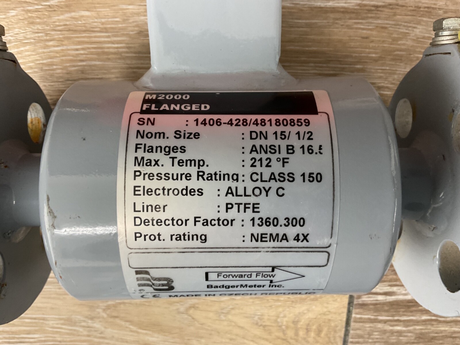 BadgerMeter FLANGED M2000 Mag Converter Mag Detector Head Flowmeter DN ...