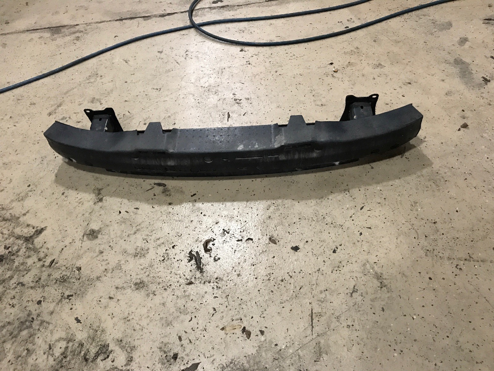 2014 VW VOLKSWAGEN REAR BUMPER SUPPORT REINFORCEMENT BAR OEM | eBay