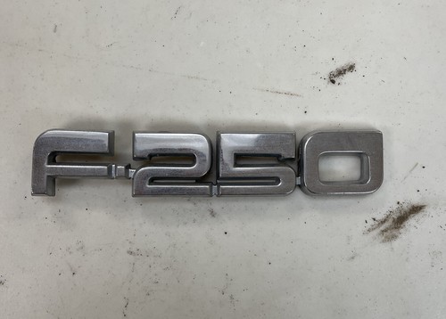 F-250 Emblem Badge OEM 1987-1991 FORD F250 F-250 SIDE FENDER EMBLEM | eBay