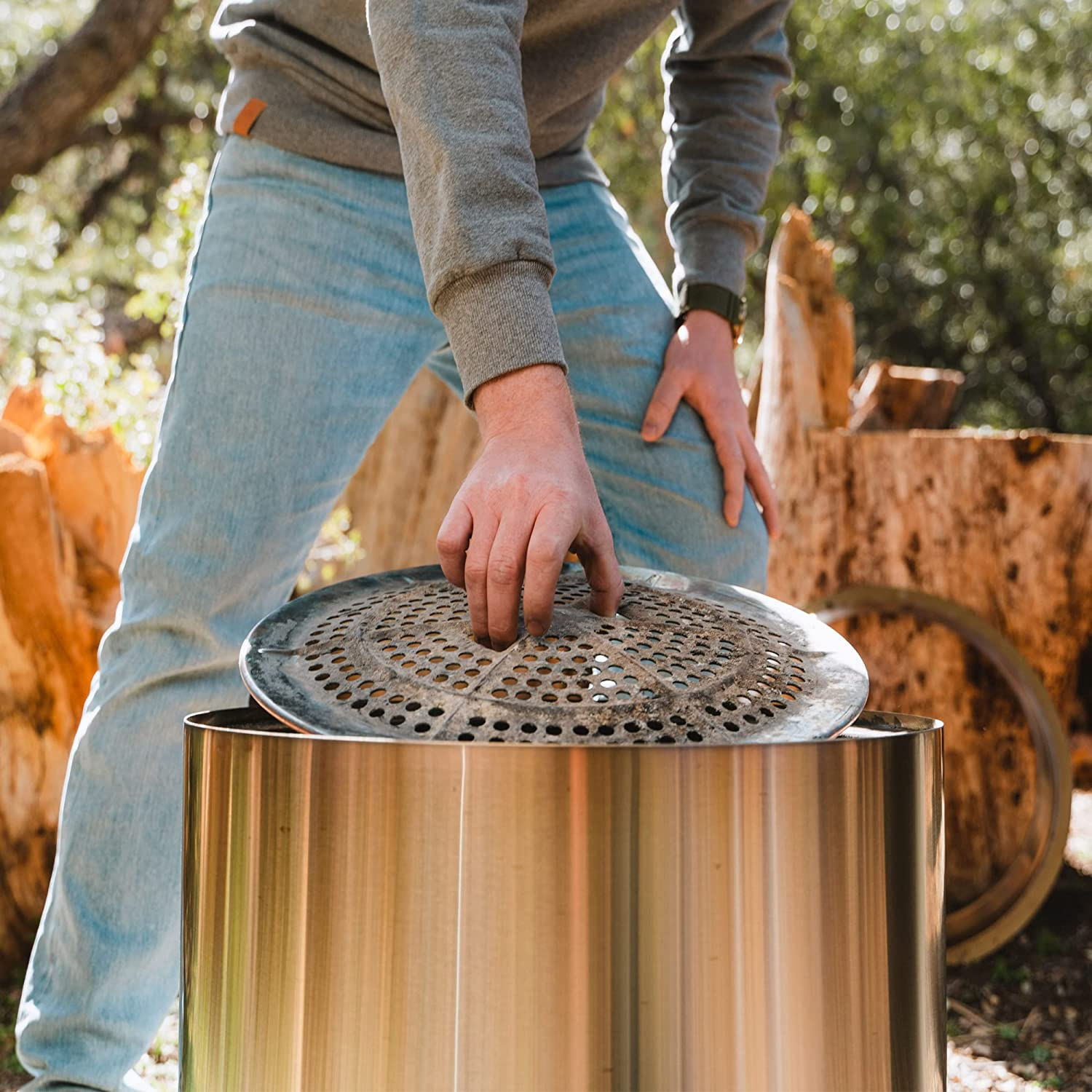 Solo Stove Bonfire 2.0, Smokeless Fire Pit | Wood Burning Fireplaces ...